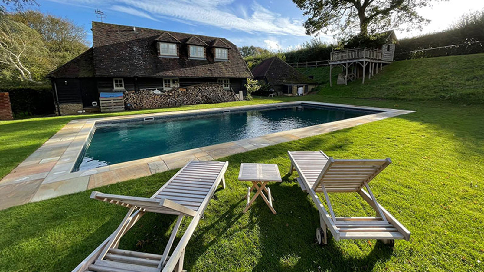 Opulent Pools | Luxury Swimming Pool Builders | Sussex | Surrey | Kent